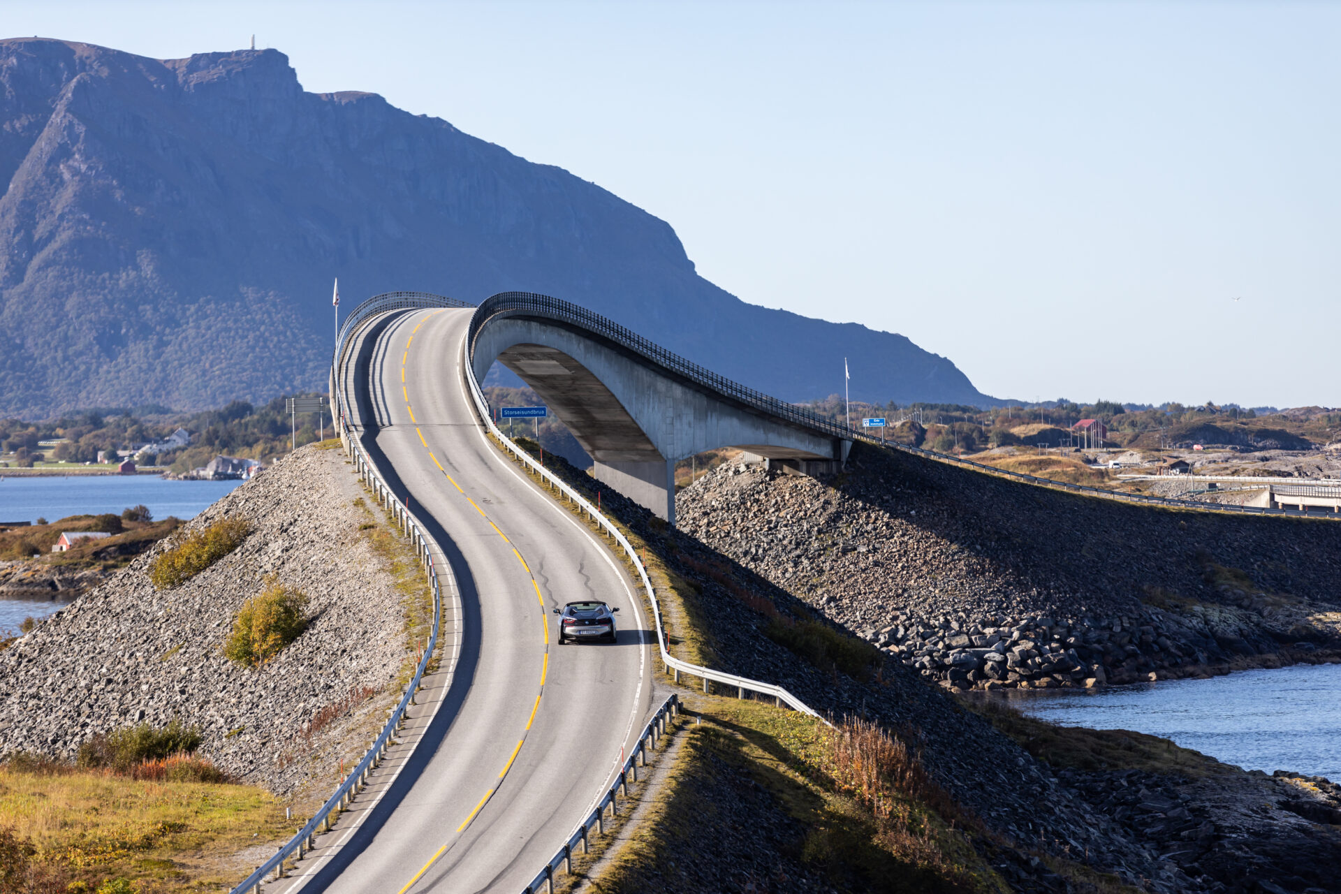 Norwegian Scenic Routes - eco-friendly travelling & sustainable lifestyle